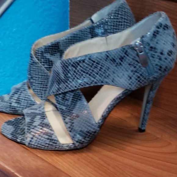 Enzo Angiolini | Shoes | Vintage Gray Enzo Angiolini Heels | Poshmark